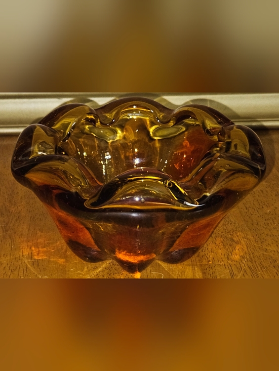 Art | Vintage Art Glass Hand Blown Red Orange Amberina Ruffled Glass ...